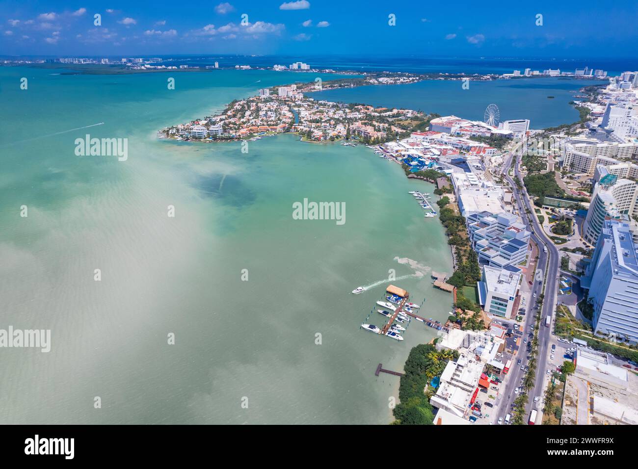 Nichupté lagoon hi-res stock photography and images - Alamy