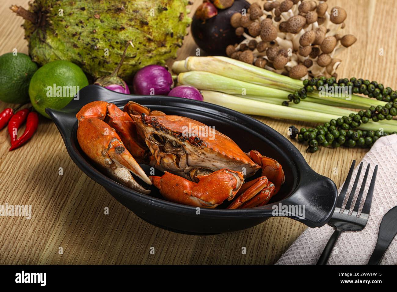 Delicous luxury steamed red crab in the plate Stock Photo - Alamy