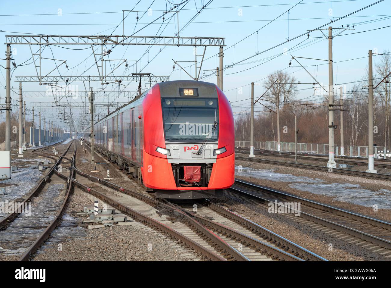 PETRO-SLAVYANKA, RUSSIA - MARCH 04, 2024: Approaching electric train ...