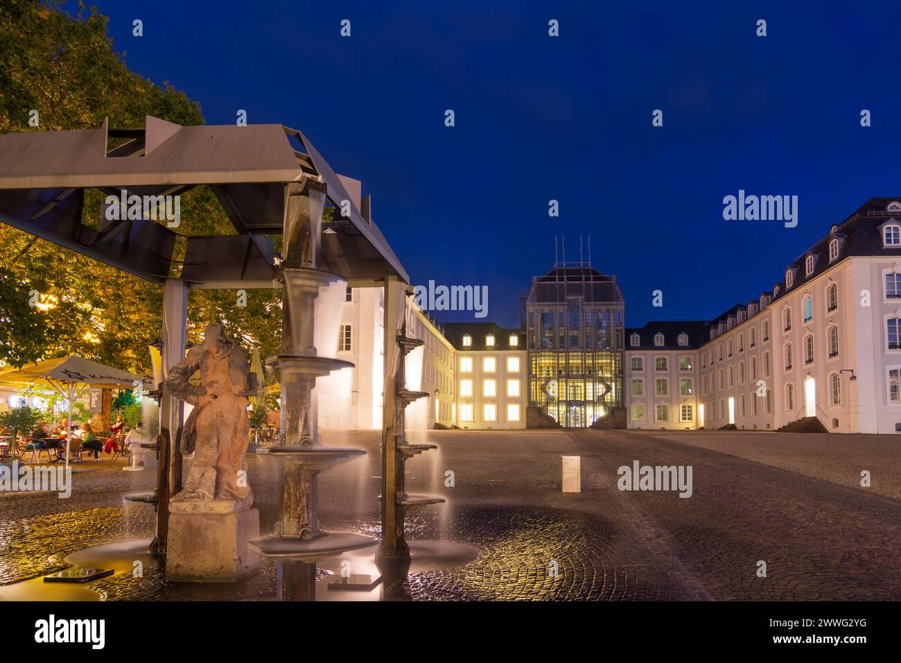 Schloss saarbrucken castle in saarland hi-res stock photography and ...