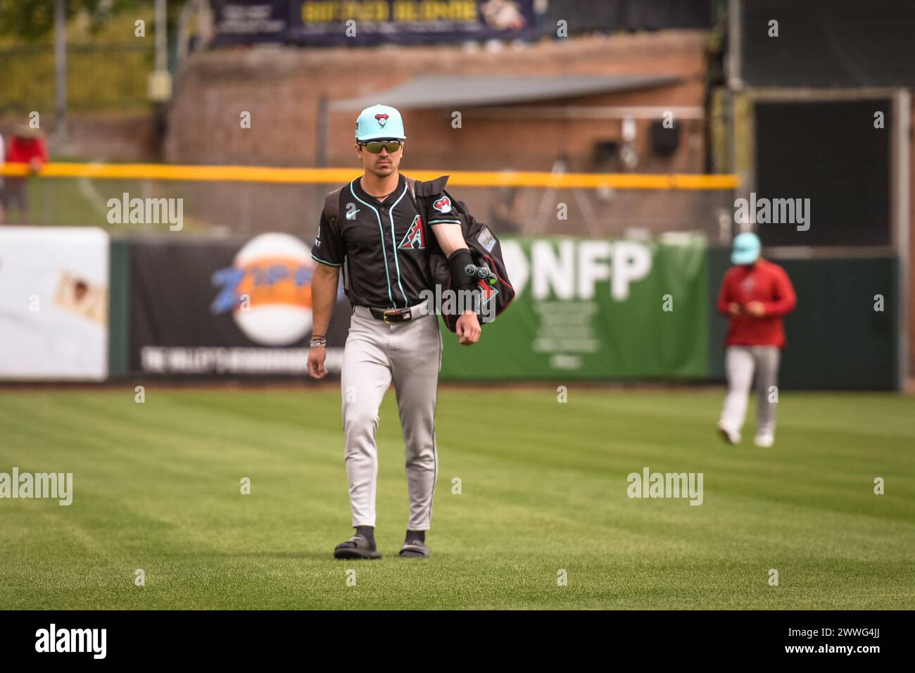 Arizona Diamondbacks right fielder Corbin Carrol (7) arrived to the ...
