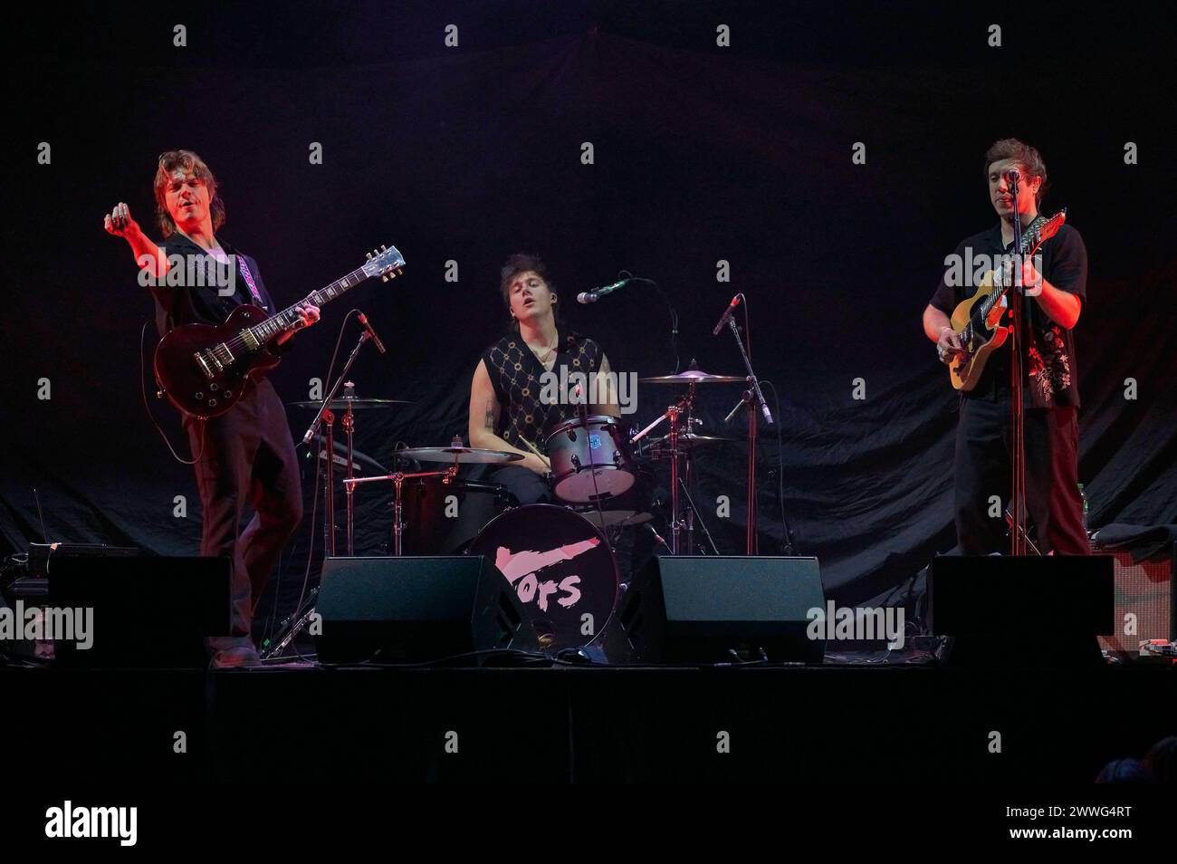 Matt Weedon, Jack Bowden und Theo Weedon von Tors live in der ZAG-Arena ...