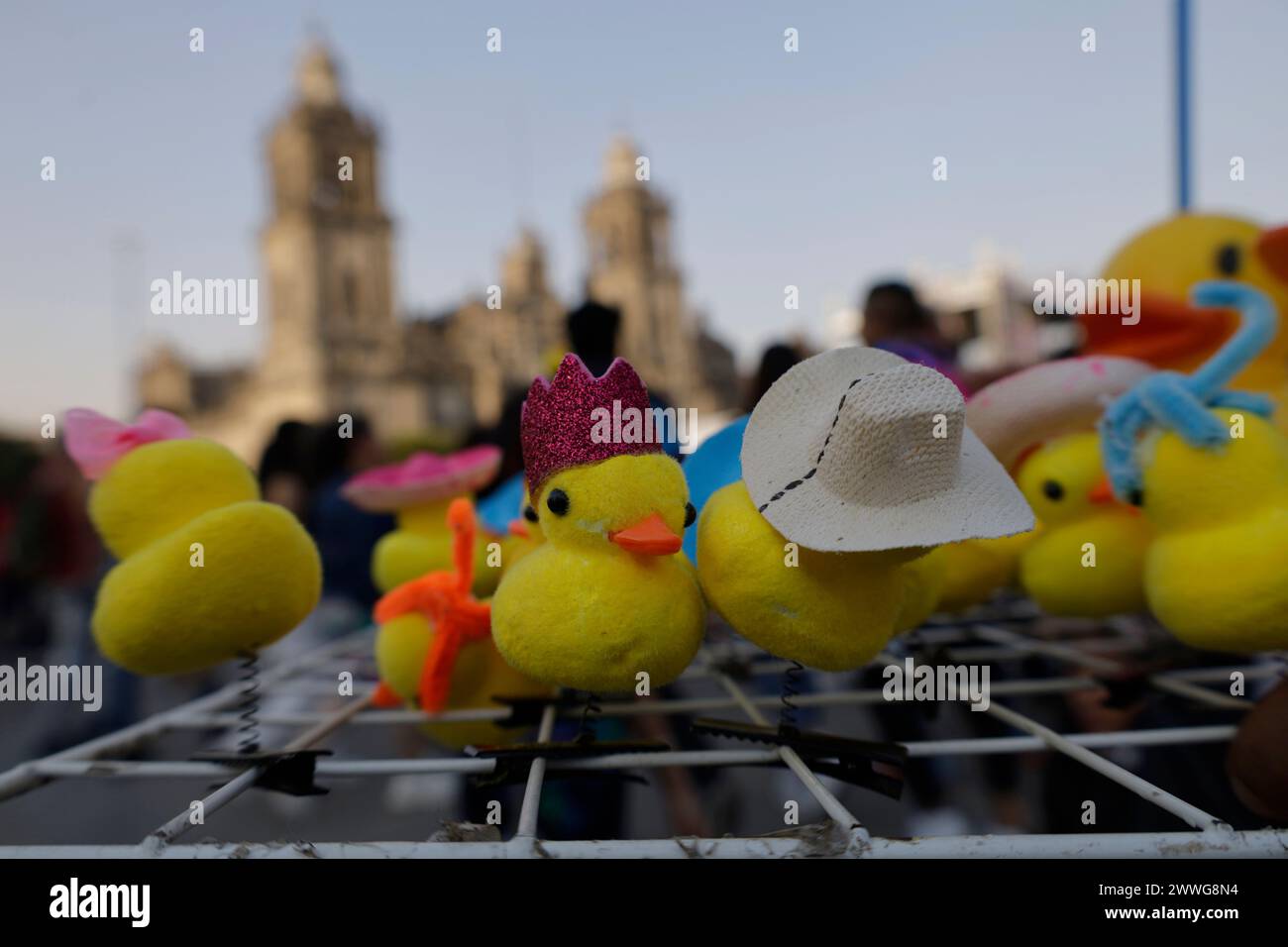 Mexican spring night festival 2024 hi-res stock photography and images ...