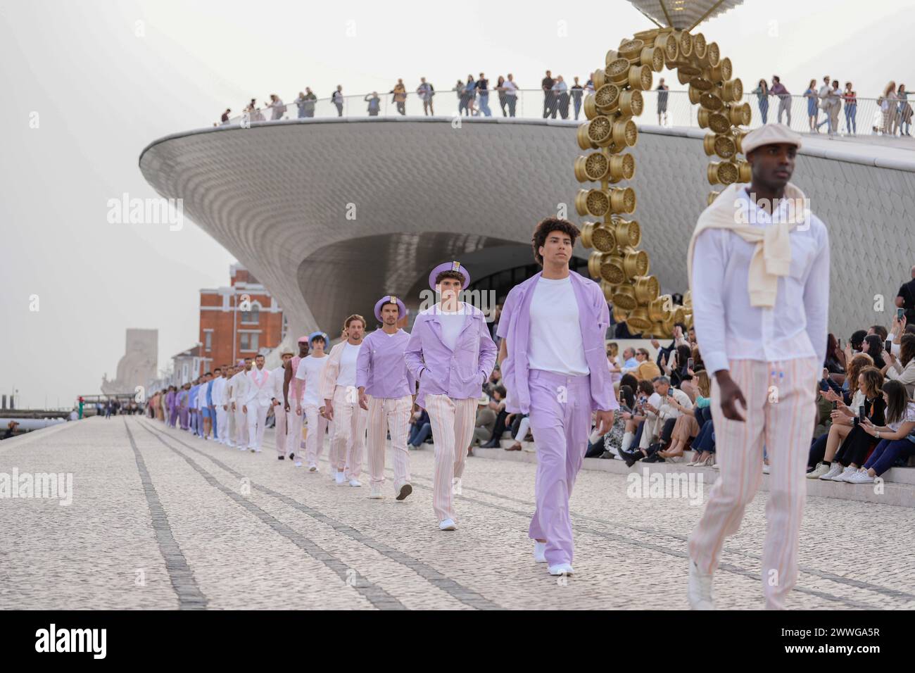 Nuno gama fashion show hi-res stock photography and images - Alamy