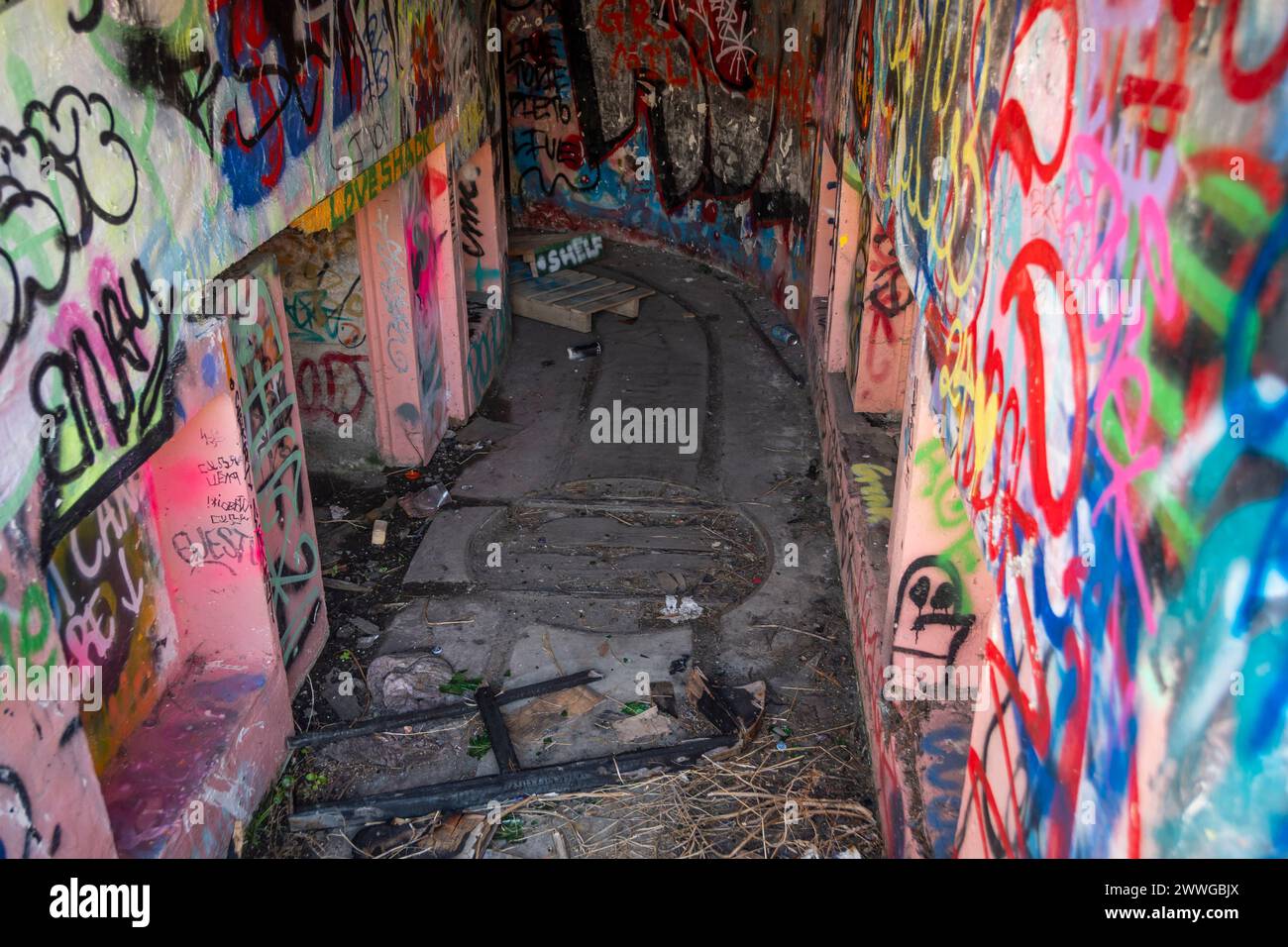 Graffiti covered gun emplacements, Fort Balance, Wellington, North ...