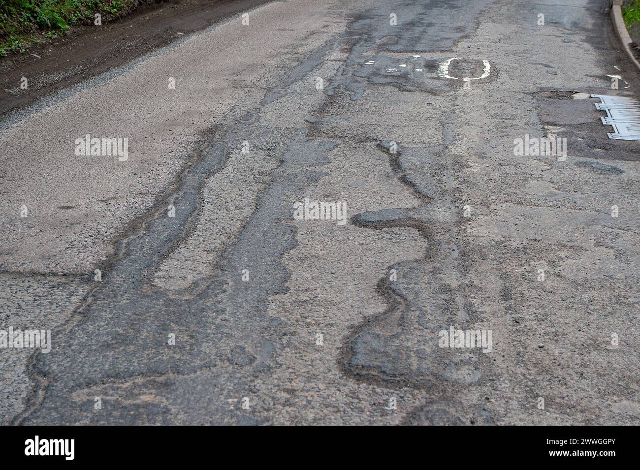 Hs2 potholes fund hi-res stock photography and images - Alamy