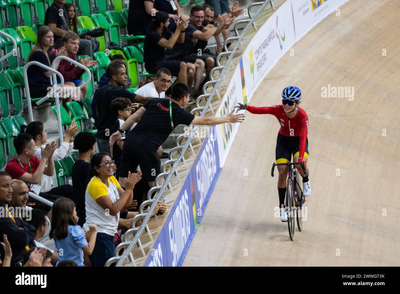 Rio De Janeiro, Brazil. 23rd Mar, 2024. Wang Xiaomei (R) of China ...