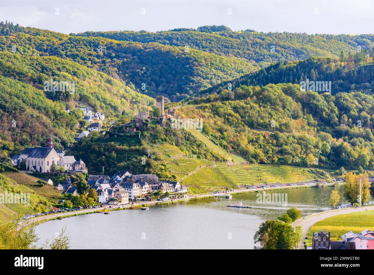 Beilstein: river Mosel (Moselle), ferry, Saint Joseph’s Catholic Parish ...