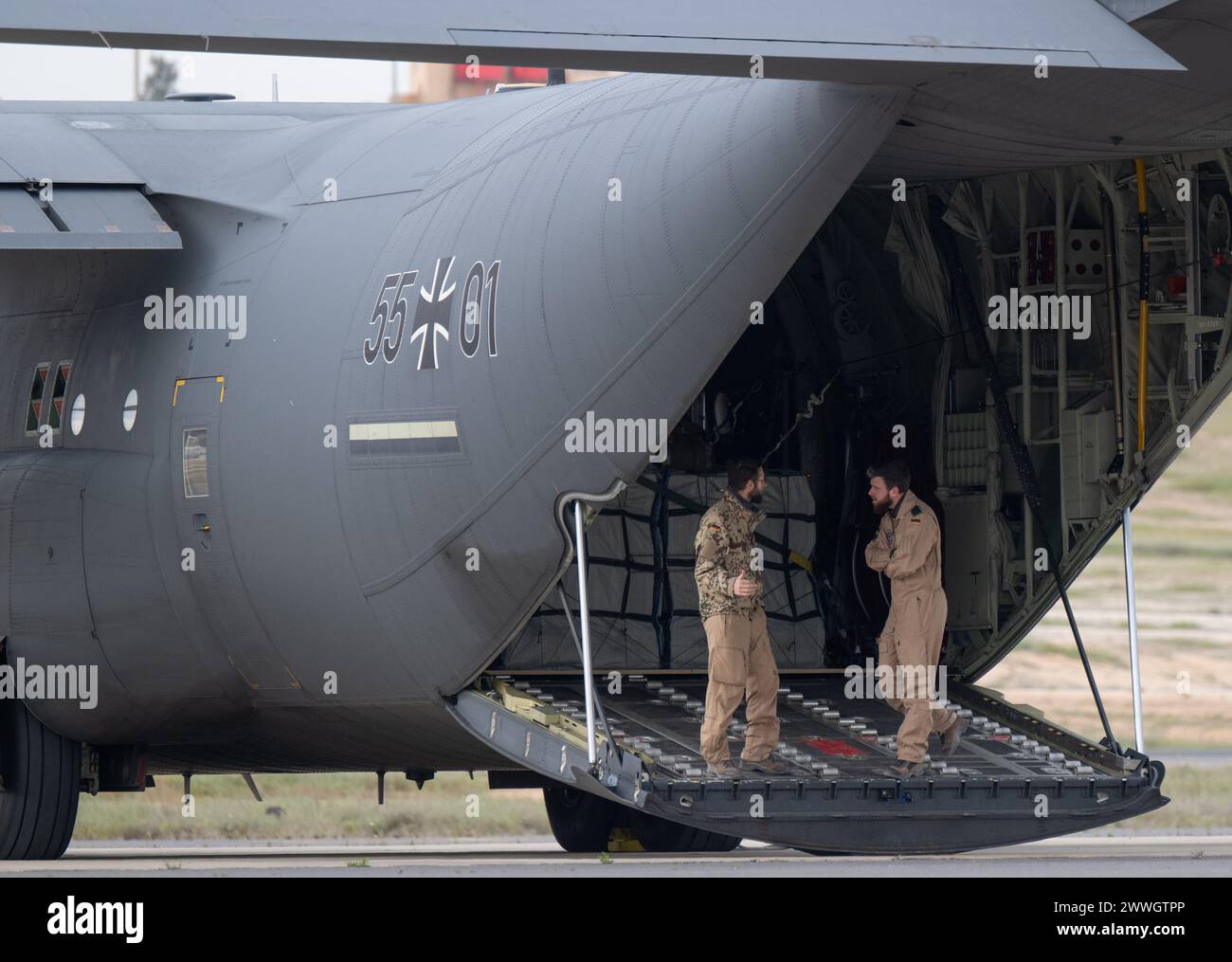 Amman, Jordan. 24th Mar, 2024. An air force C-130 Hercules transport ...