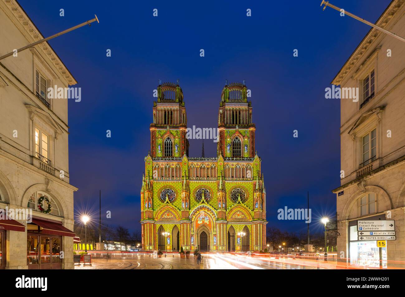 Cathedral of the Holy Cross of Orléans,Cathédrale Sainte-Croix, Orélans ...