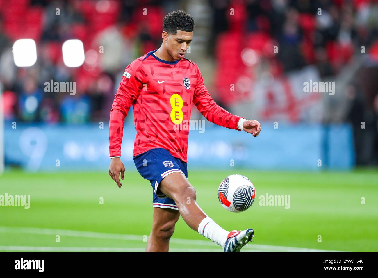 London, UK. 23rd Mar, 2024. England midfielder Jude Bellingham warm up ...