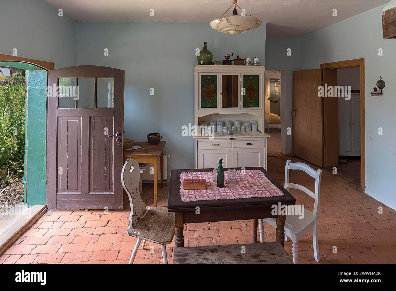 Kitchen-living room in a farmhouse from the 19th century, Schwerin ...