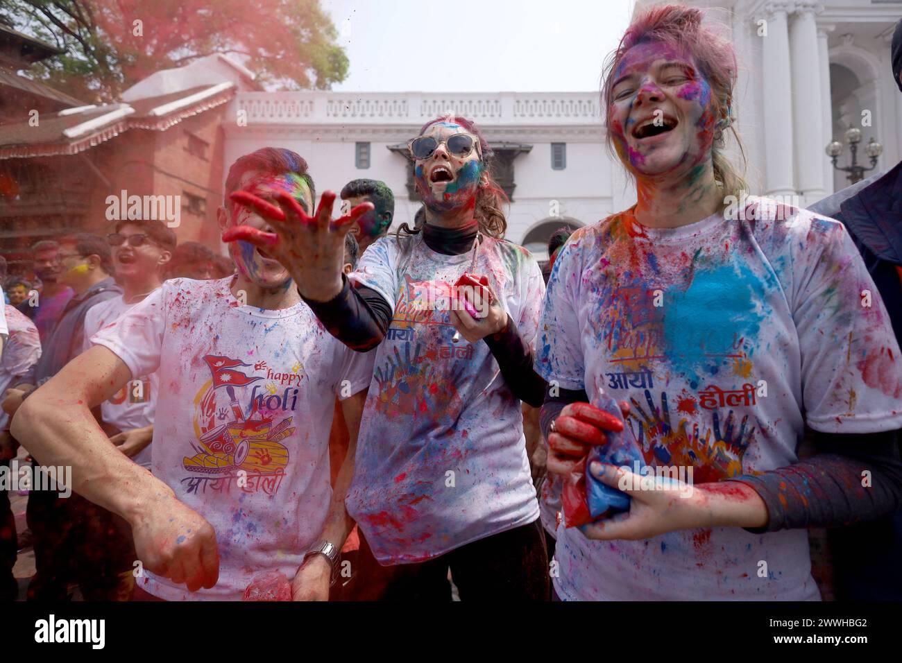 Nepal celebrates Holi, the festival of colors Foreign nationals dance ...
