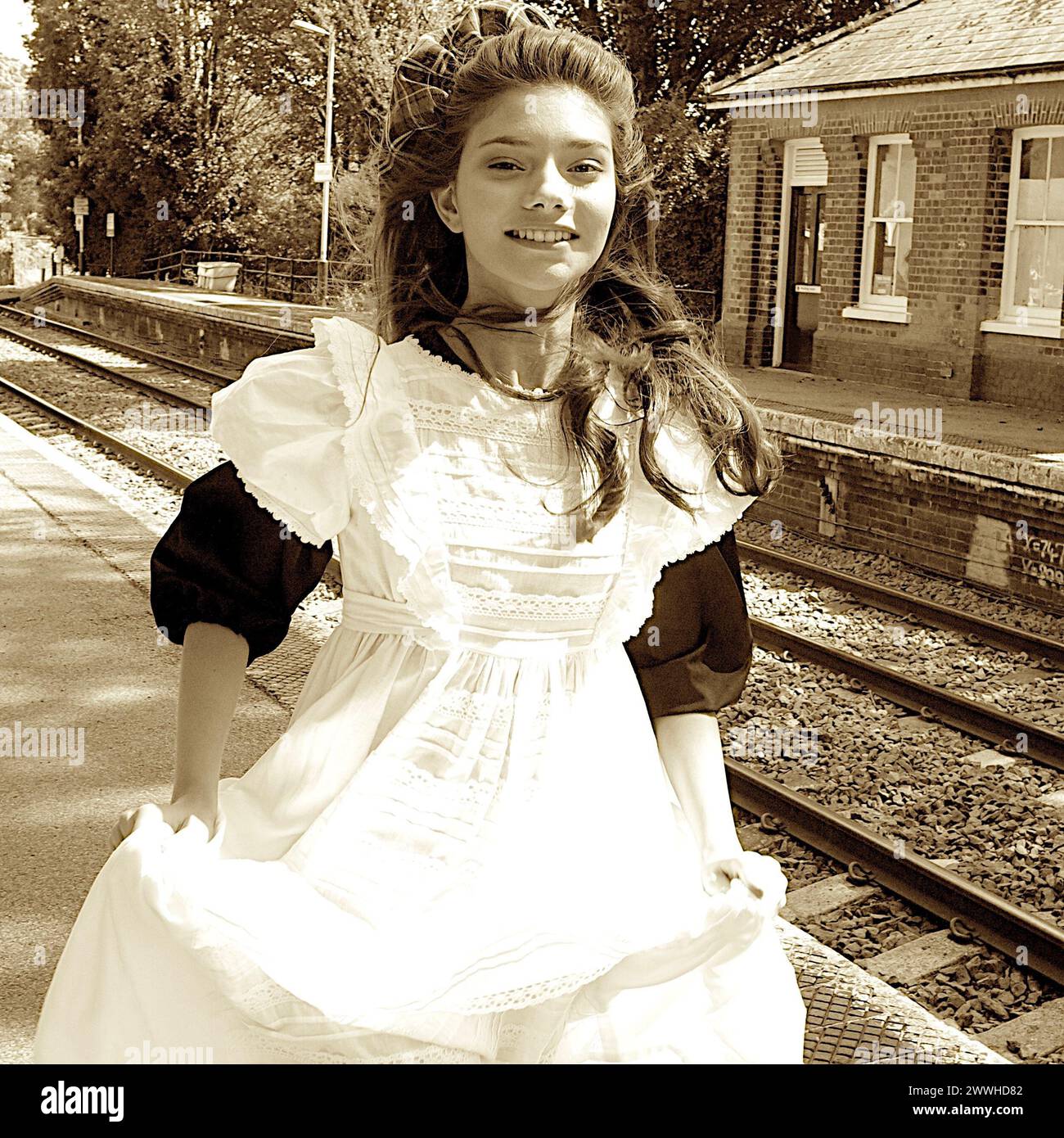 edwardian railway scene Stock Photo - Alamy