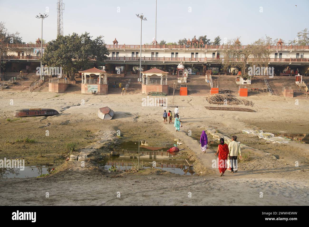 Riverbed of the Ganges. Sarsaiya Ghat, Kanpur, Uttar Pradesh, India ...