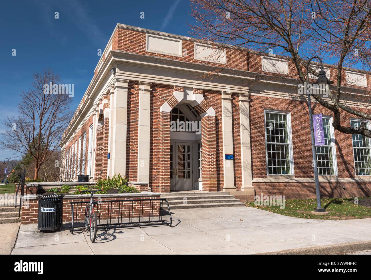 Buildings on the campus of Gettysburg College Stock Photo - Alamy