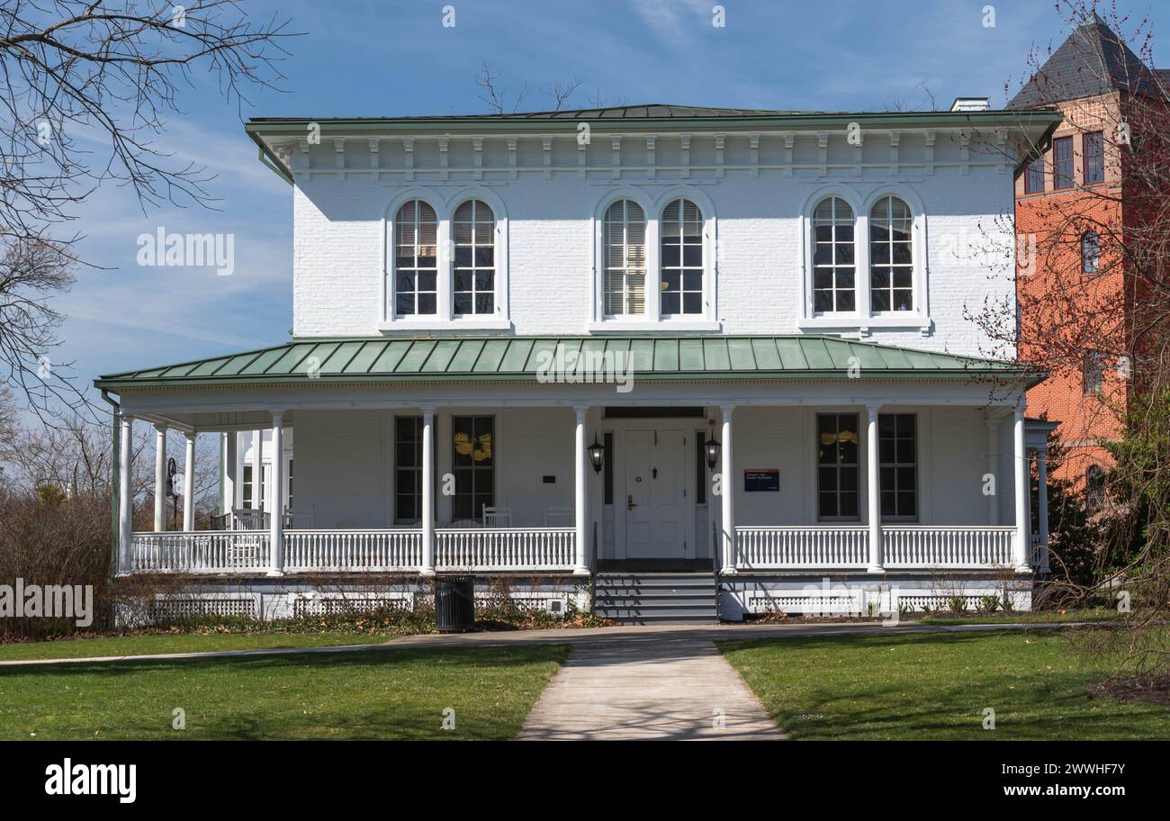 Norris wachob alumni house hi-res stock photography and images - Alamy