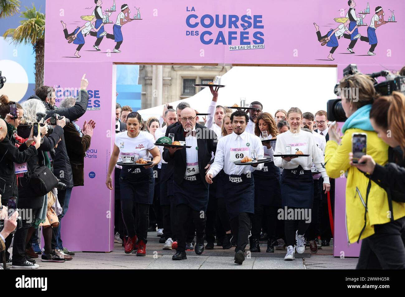 Paris, France. 24th Mar, 2024. 'La course des cafes' 'The Bistro race ...