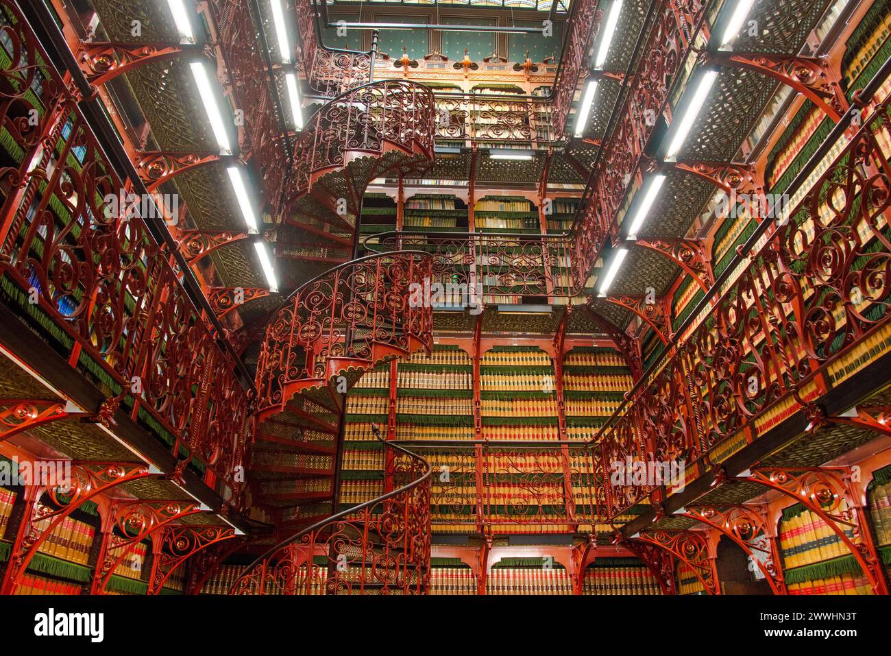 Holland house library hi-res stock photography and images - Alamy
