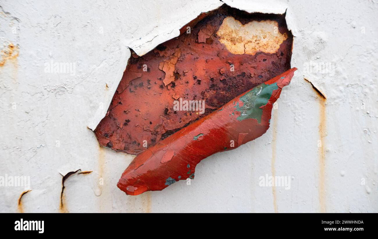 Blistering paint detail hi-res stock photography and images - Alamy