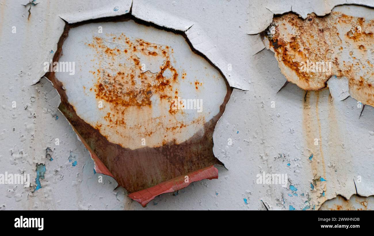 Blistered metal surface hi-res stock photography and images - Alamy