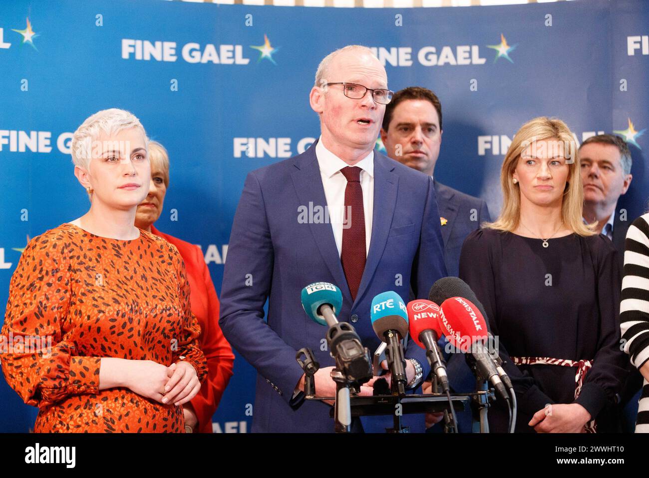Fine Gael deputy leader Simon Coveney with candidates Maria Walsh (left ...
