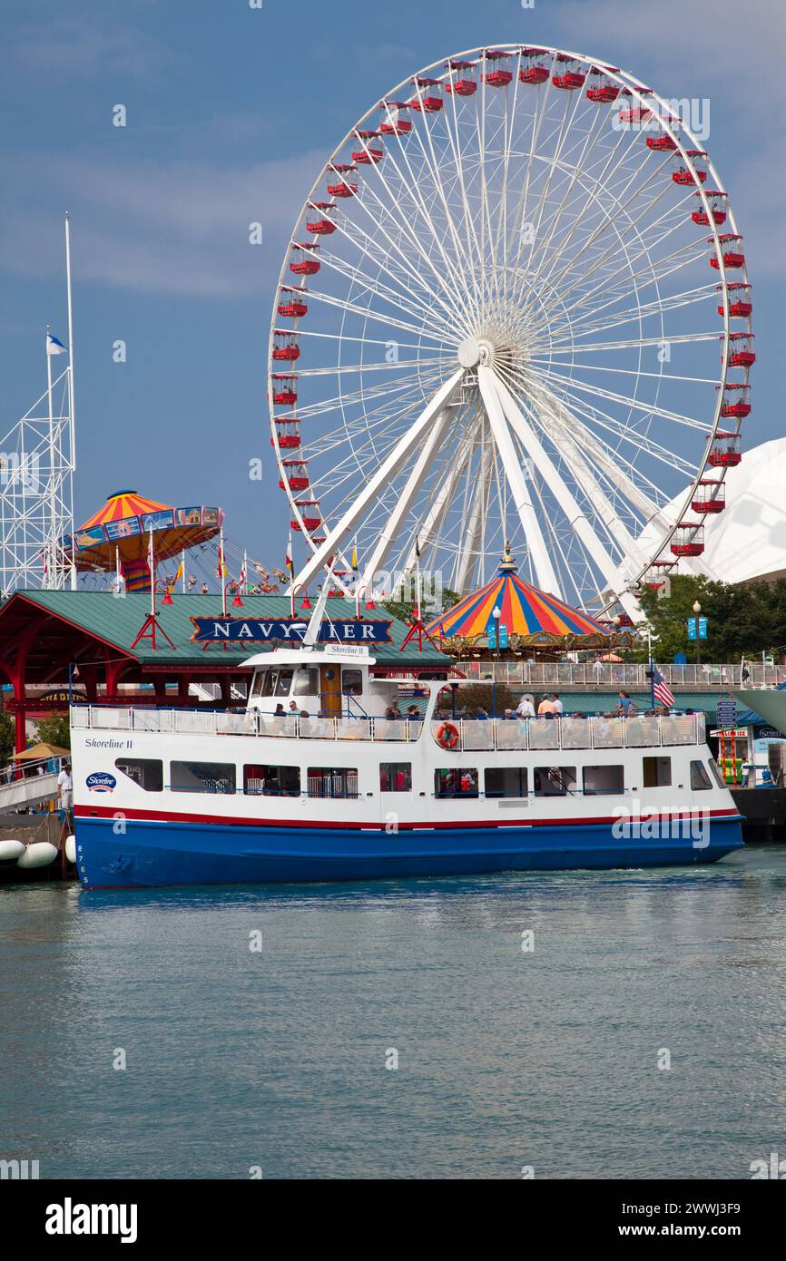Chicago, Illinois. Navy Pier. Tourist Boat and Ferris Wheel Stock Photo ...