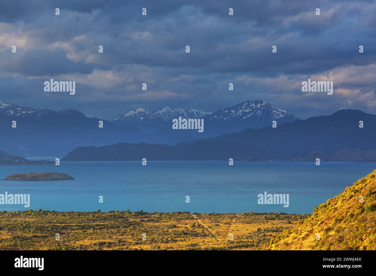 General Carrera Lake, Carretera Austral, Patagonia - Chile. Beautiful ...