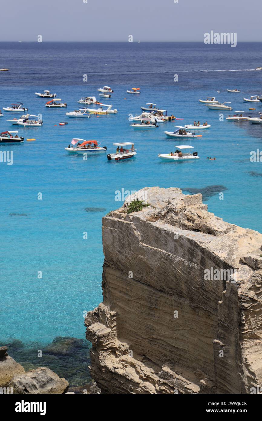 Shore of Cala Rossa, one of the beautiful bays in Favignana in Sicily ...