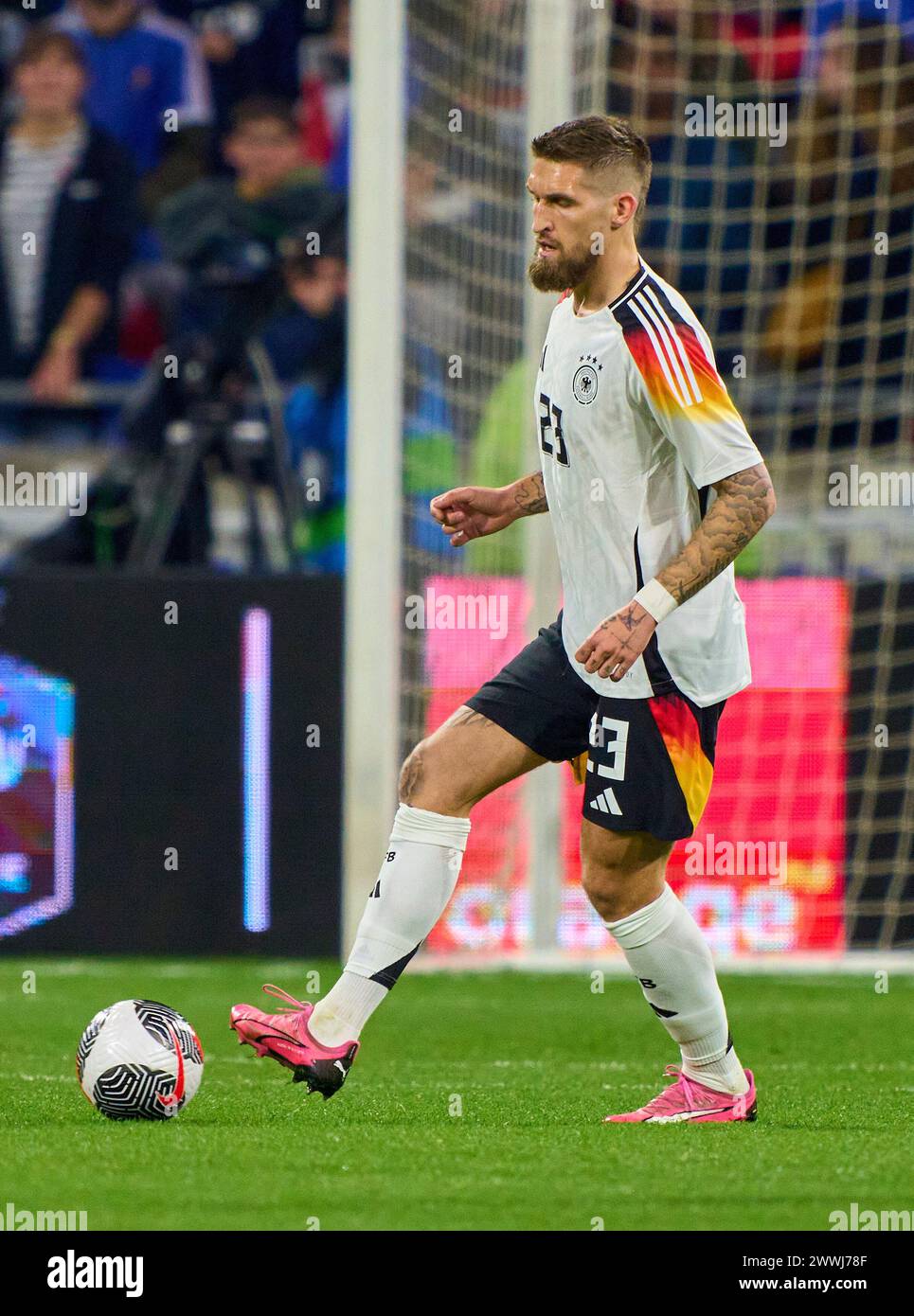 Robert Andrich, DFB 23 in the friendly match FRANCE - GERMANY 0-2 ...