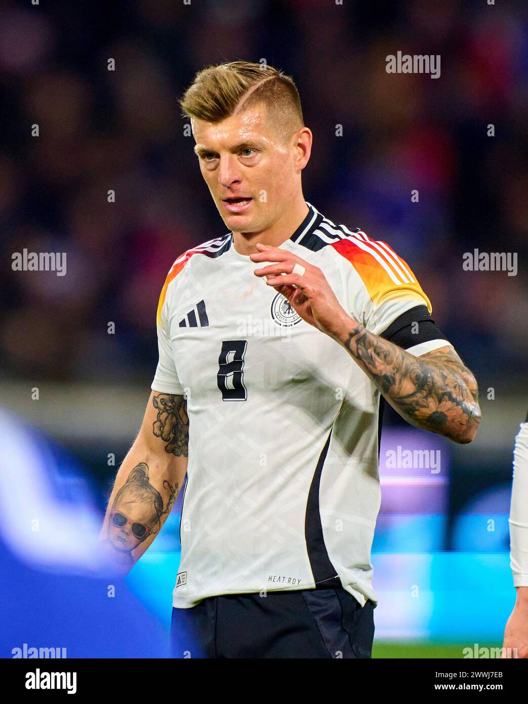 Toni Kroos, DFB 8 in the friendly match FRANCE - GERMANY 0-2 FRANKREICH ...