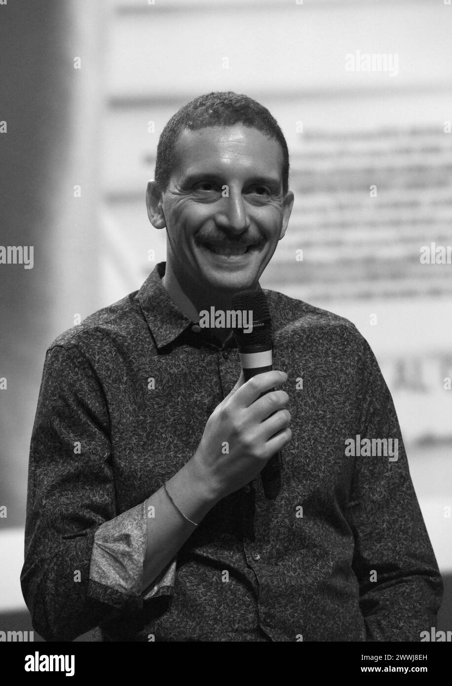 Screen story magazine Black and White Stock Photos & Images - Alamy