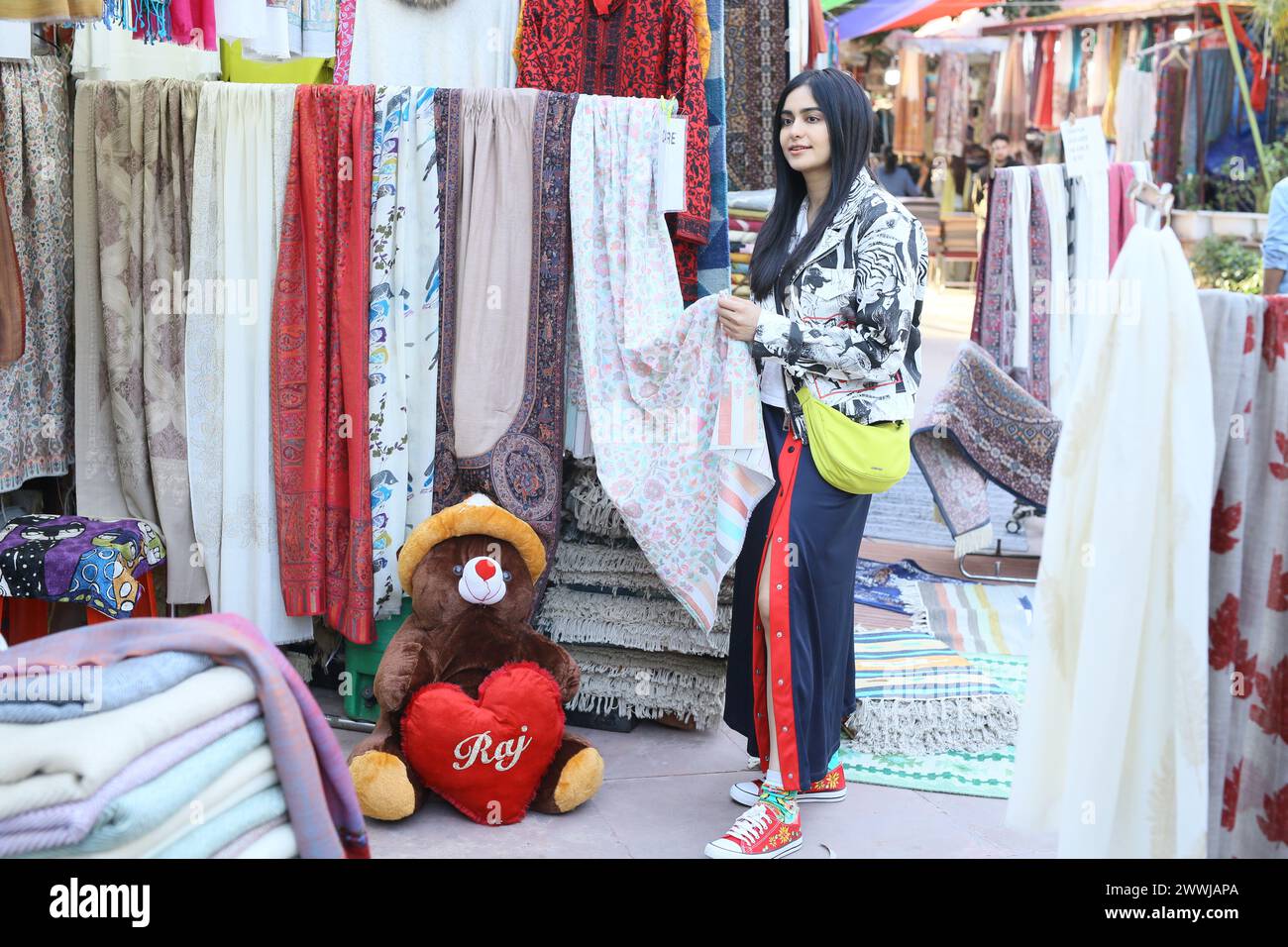 Haat image hi-res stock photography and images - Alamy