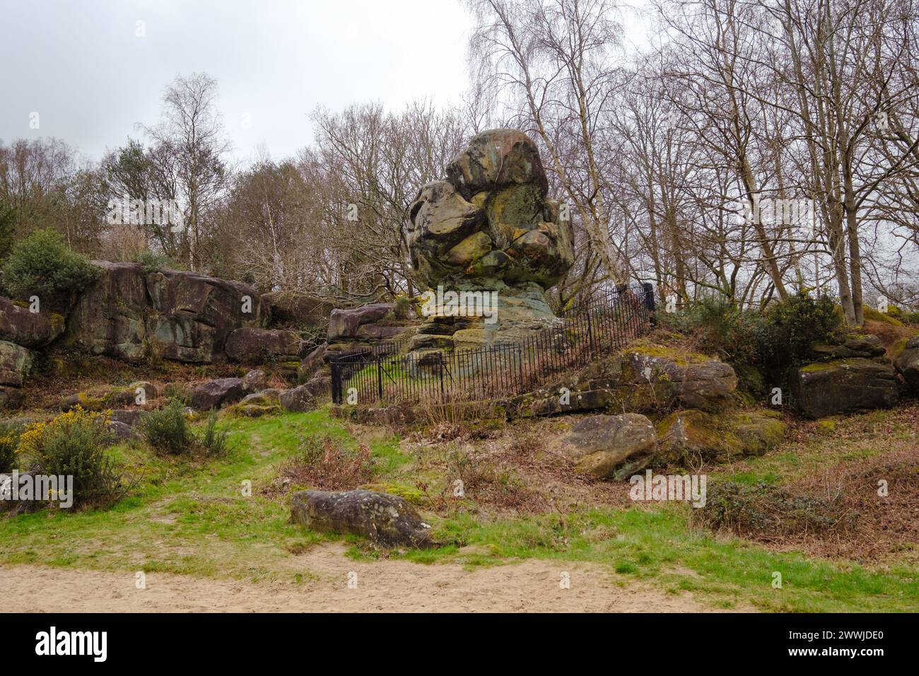 Ancient Sandstone rock formations at Tunbridge Wells Rusthall Common ...