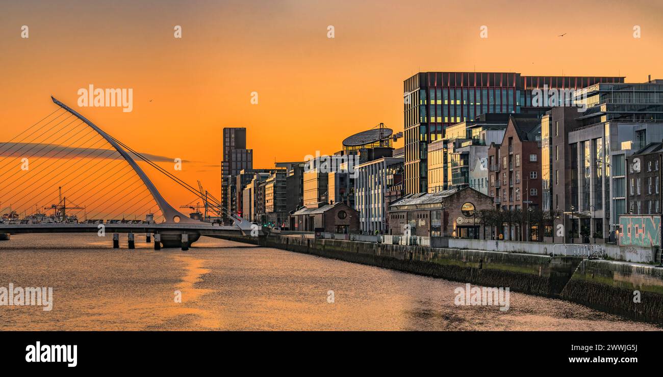 Sunrise at Liffey River over Dublin bridges. Ireland Stock Photo - Alamy