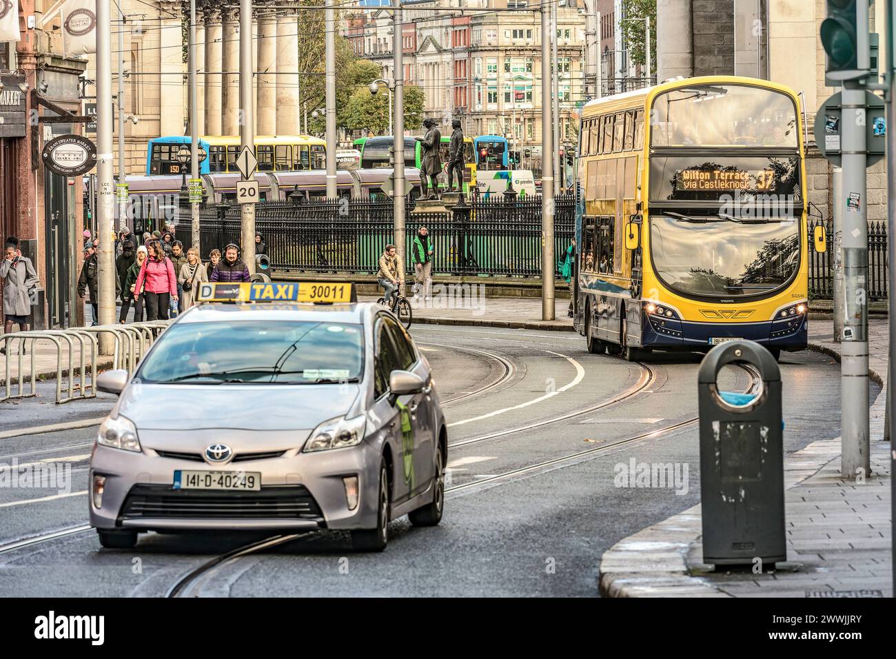 College Street in Dublin. Ireland Stock Photo - Alamy
