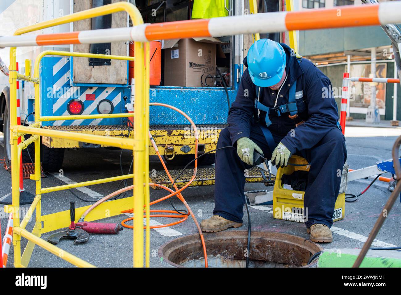 Unterhaltend hi-res stock photography and images - Alamy