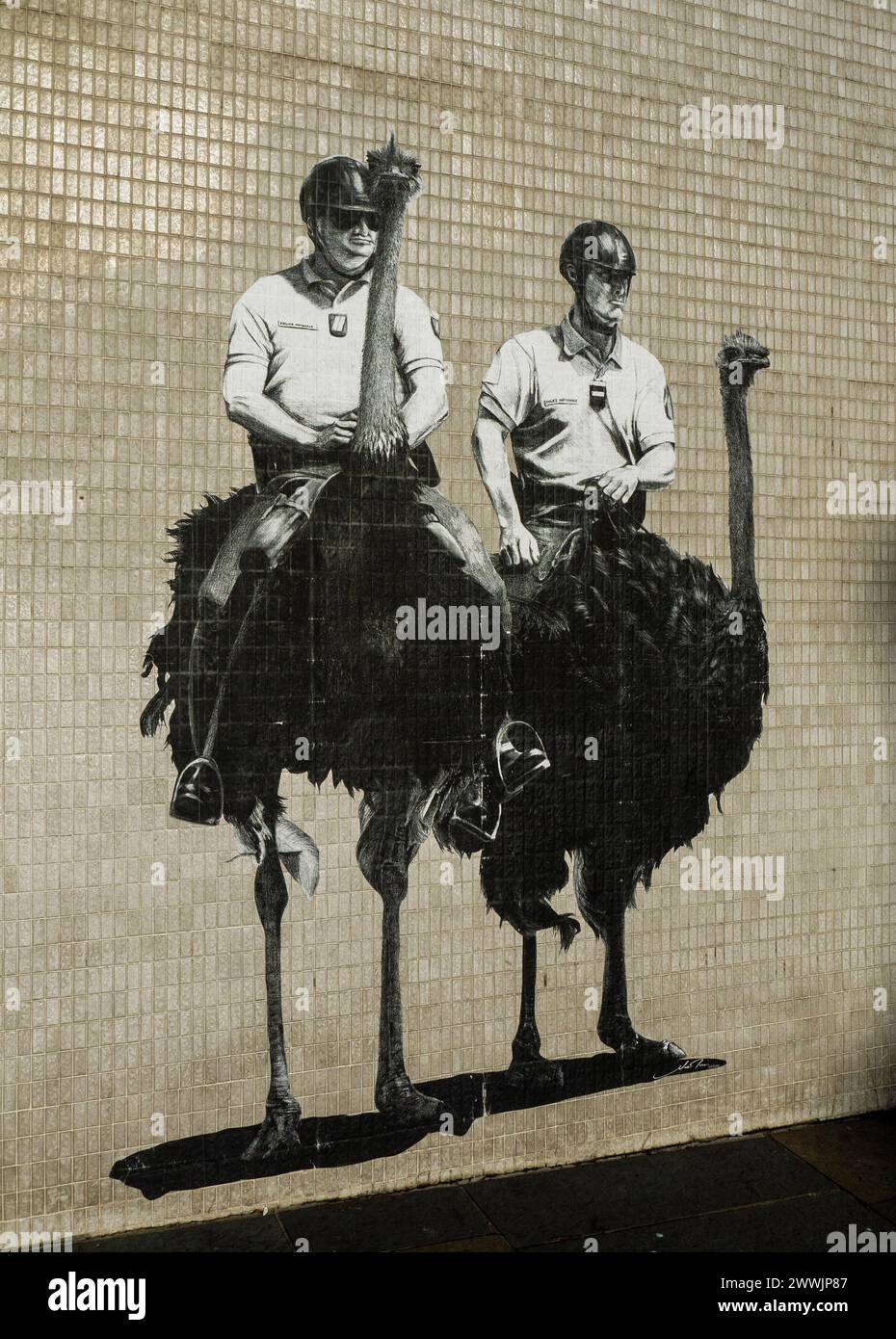 Murmure street art hi-res stock photography and images - Alamy