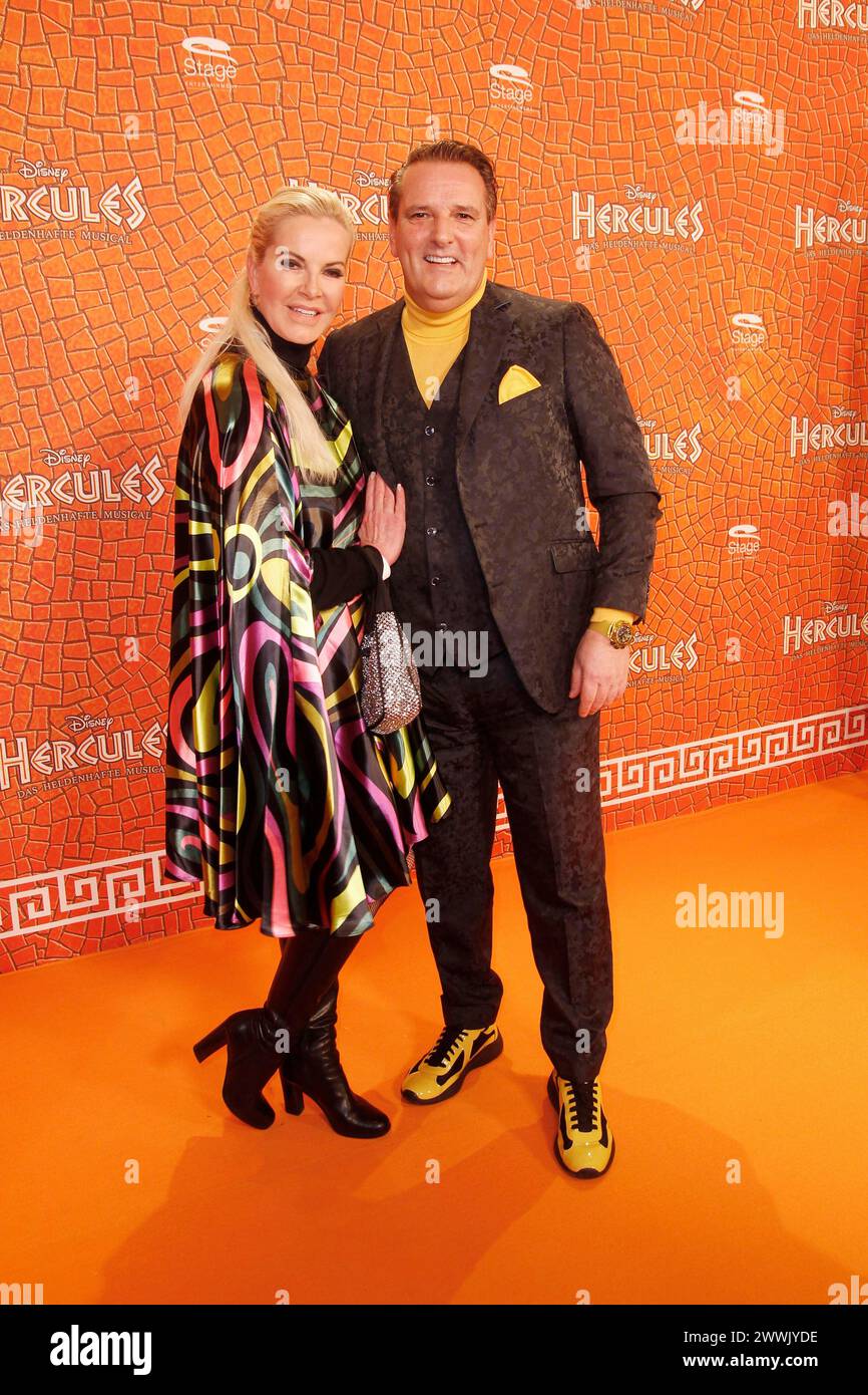 Anna heesch hi-res stock photography and images - Alamy