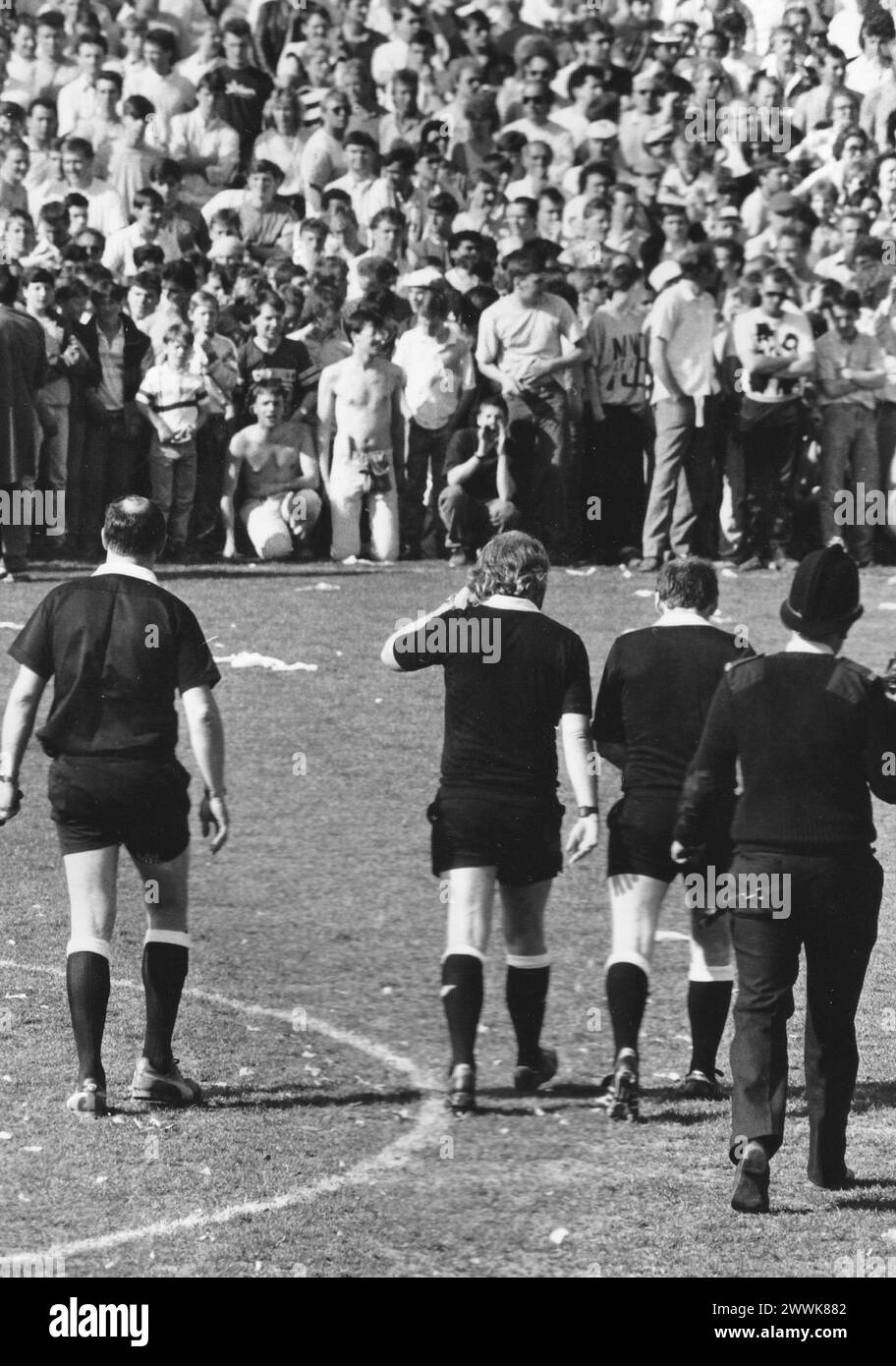 PORTSMOUTH FC, POMPEY FANS WAIT FOR THE OFFICIALS TO LEAVE THE PITCH ...