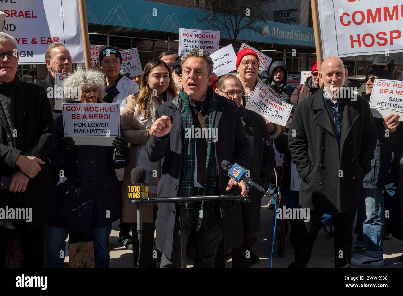 New york state assemblymember tony simone hi-res stock photography and ...