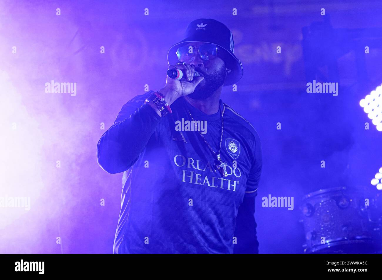 Montell jordan hi-res stock photography and images - Alamy