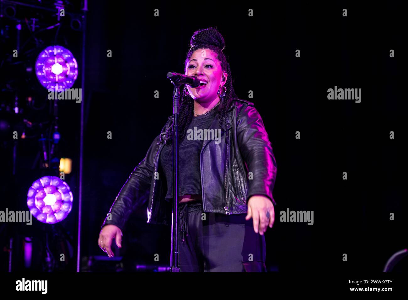 Lauren cervantes hi-res stock photography and images - Alamy