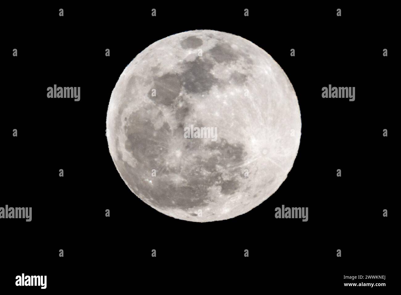 2024 fullmoon hi-res stock photography and images - Alamy