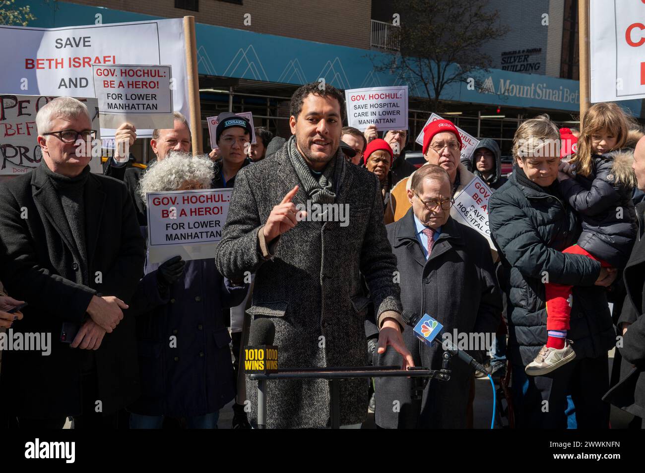 New york city councilmember christopher marte hi-res stock photography ...
