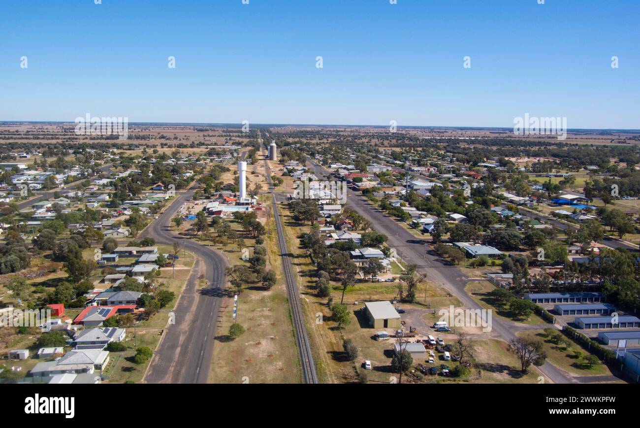Aerial of the small village of Tara on the Western Darling Downs ...