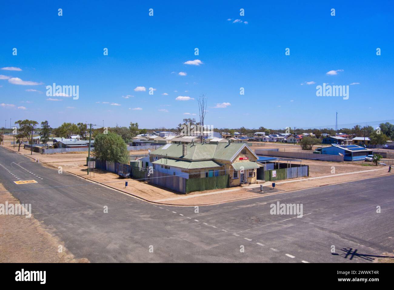 Aboriginal community aerial hi-res stock photography and images - Alamy