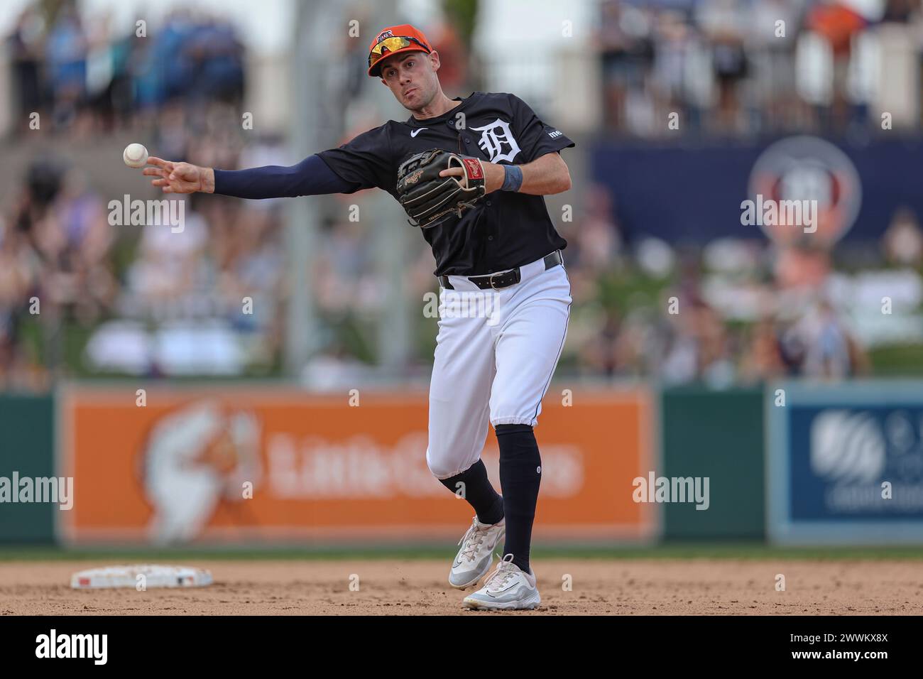 Lakeland FL USA; Detroit Tigers shortstop Ryan Kreidler (32) fields and ...