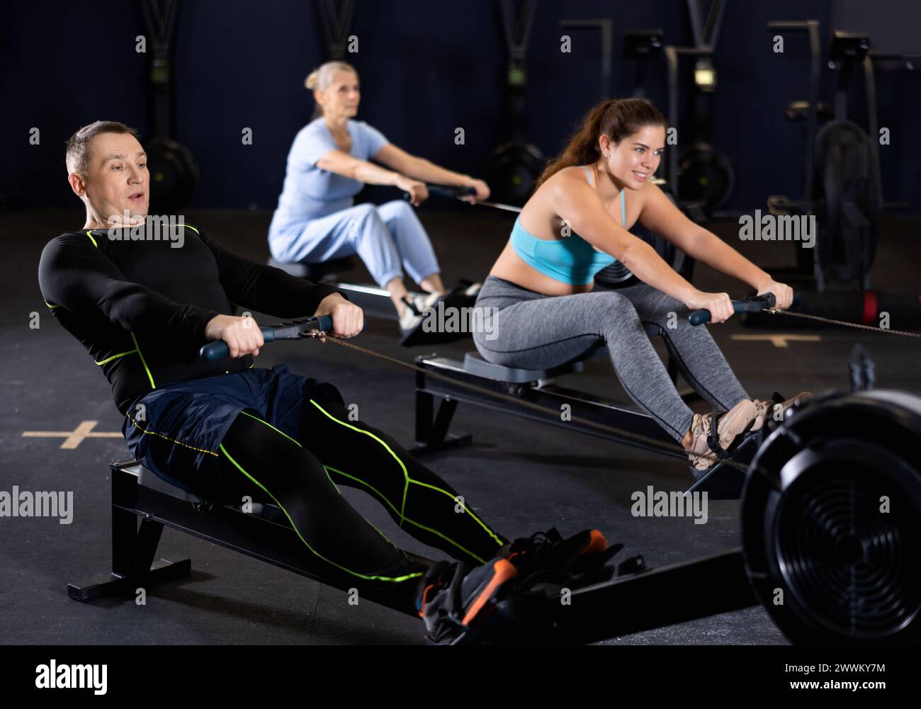 Rowing cardio hi-res stock photography and images - Alamy