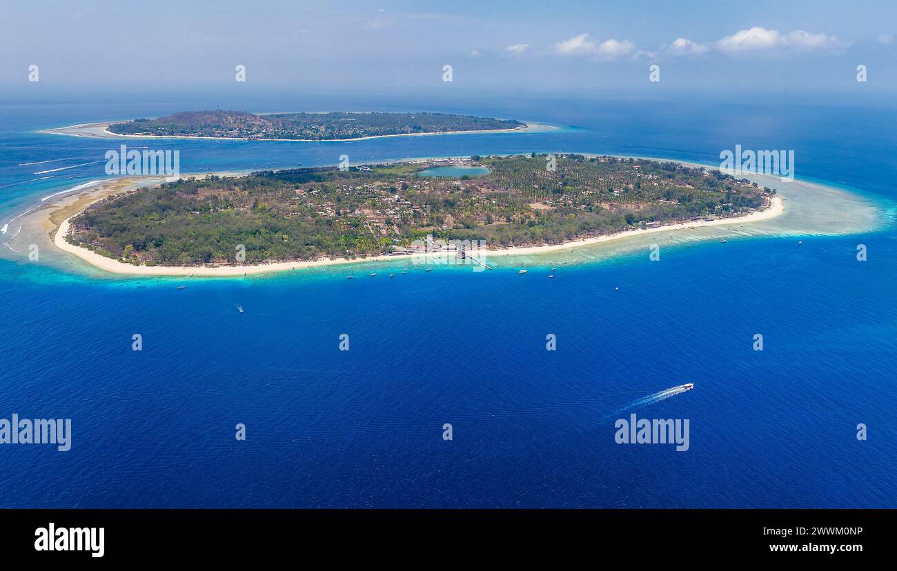 Aerial view of the islands of Gili Meno and Trawangan between Lombok ...